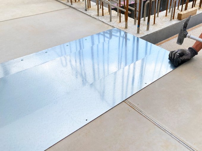 AluDEK - Extra-lightweight slab formwork from RINGER - RINGER