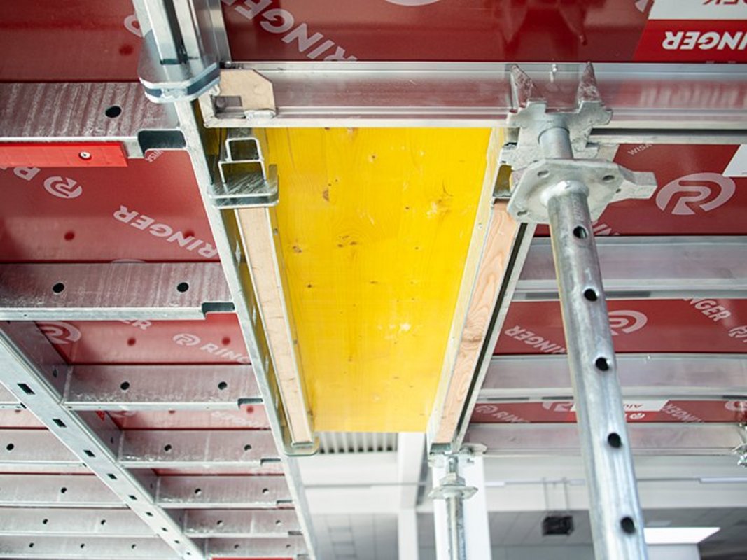 DEKplus Deckenschalung: Der neue Standard beim Deckentisch - RINGER