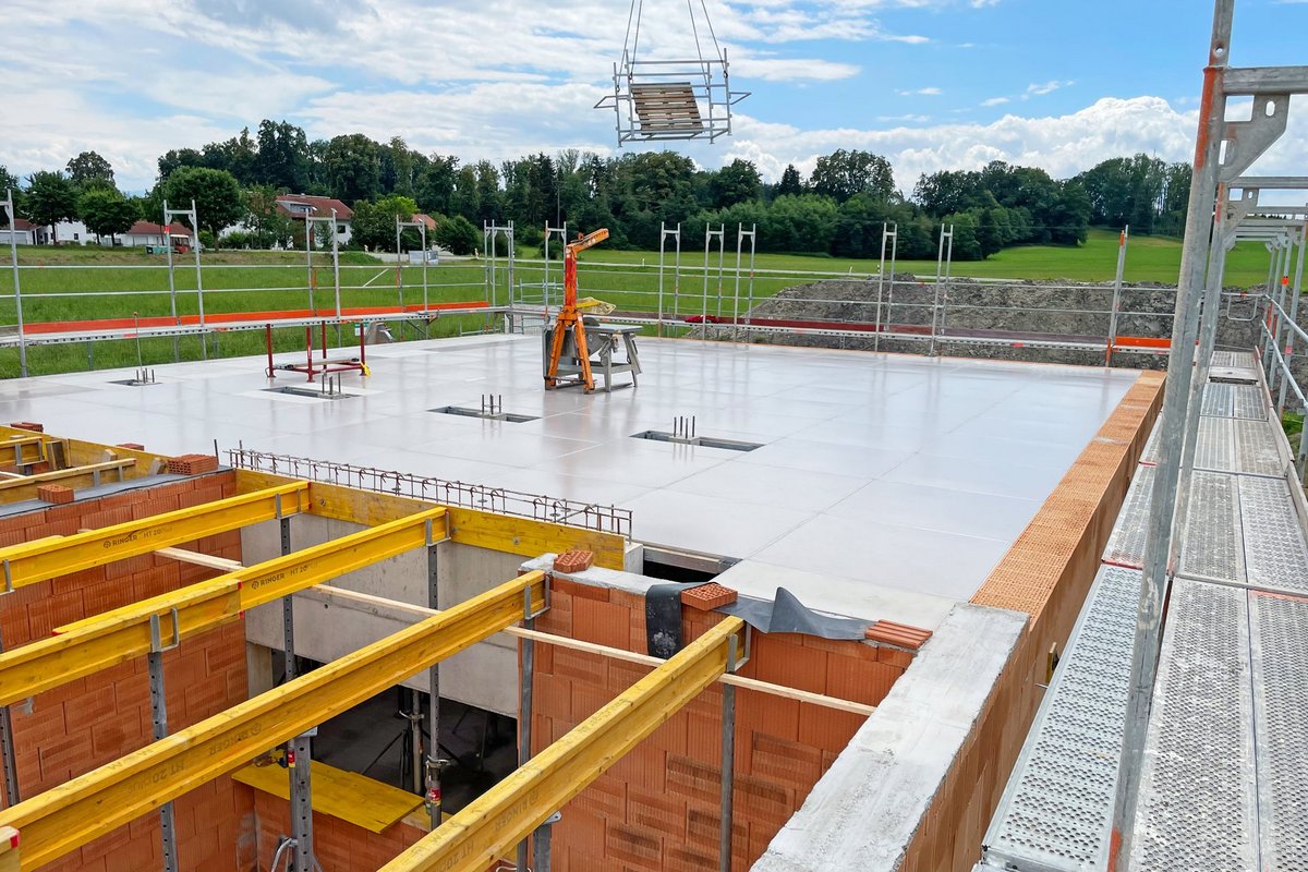 Filigrandecke kombiniert mit schneller AluDEK Schalung - Bayern - RINGER